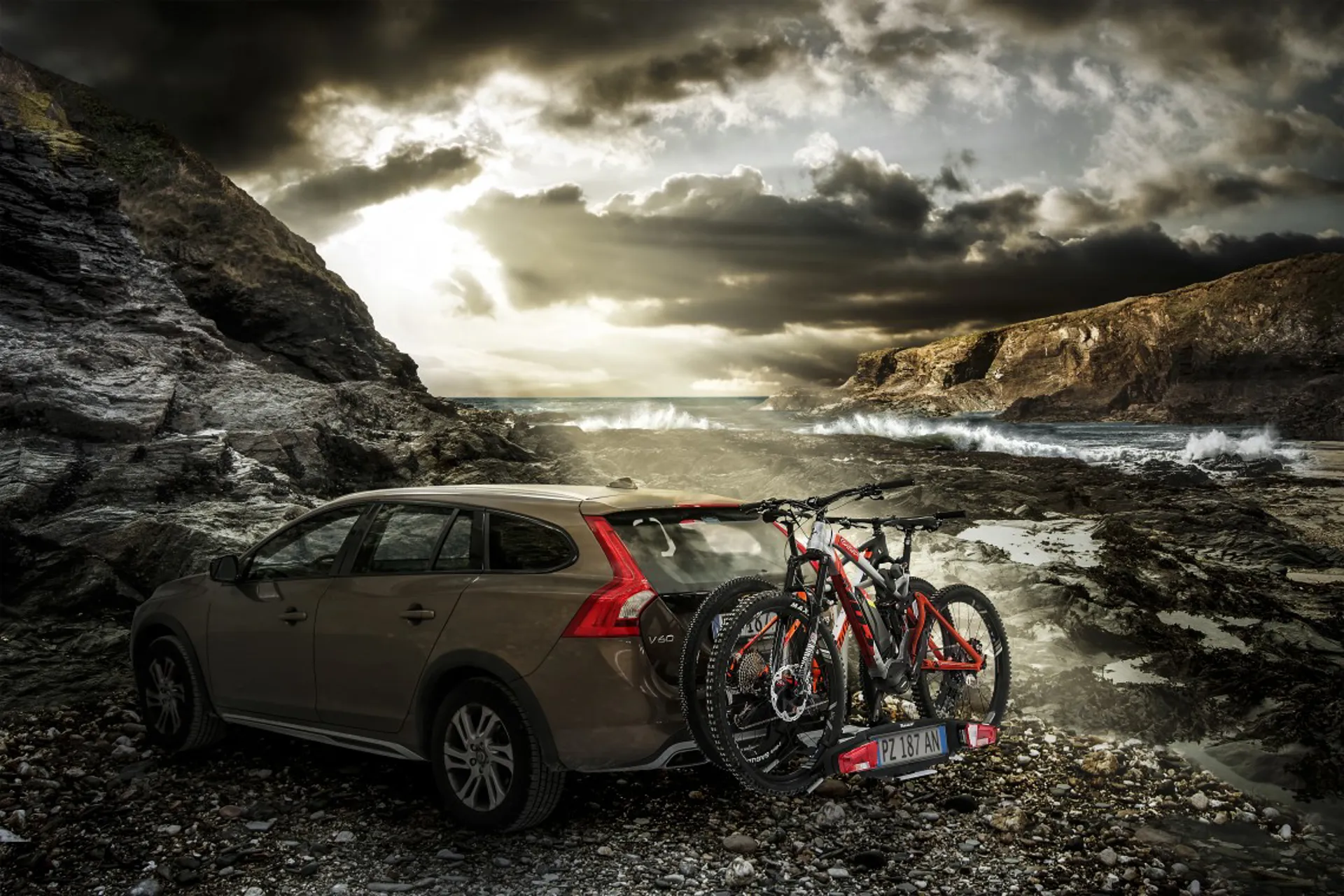 Peruzzo Zephyr 2 Towbar E-Bike Car Rack